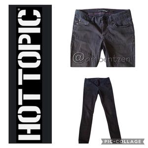 Hot Topic | Jeans | Hot Topic Lovesick Jeans Size 5 | Poshmark